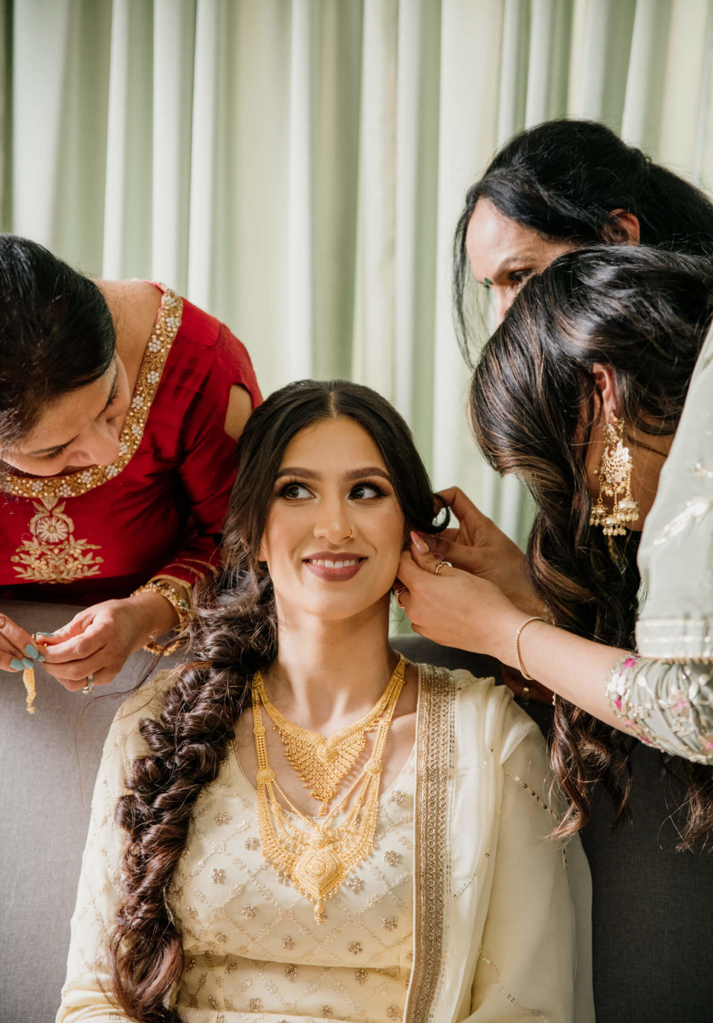 A Seattle Chunni Ceremony-Cultural Bridal Traditions - EH Photography ...